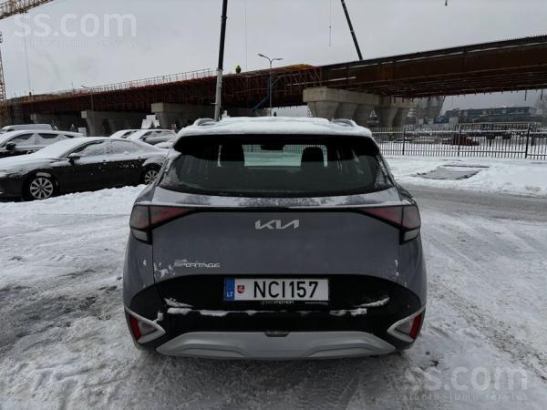 Pelēks Kia Sportage 2024 Rīga, ar dzinēja tilpumu 1.60 L un nobraukumu 58 tūkst. km par 25490 €, foto 4 vietnē AUTOMOTO.COM.LV