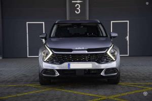 Серый Киа Sportage 2024 в Вильнюс, объемом двигателя 1.60 л и пробегом 42 тыс. км за 25000 €, фото 1 на AUTOMOTO.COM.LV
