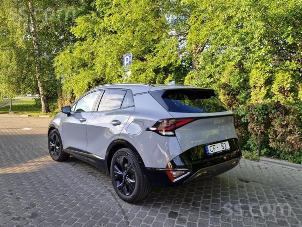 Grey Kia Sportage 2024 in Riga, with an engine capacity of 1.60 L and mileage of 37 thousand km for 28900 €, photo 8 on AUTOMOTO.COM.LV