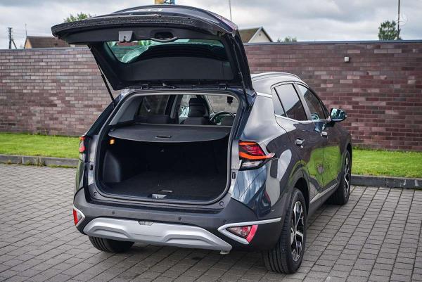 Киа Sportage 2024 в Мариямполе на AUTOMOTO.COM.LV Серый Киа Sportage 2024 в Мариямполе, объемом двигателя 1.60 л и пробегом 21 тыс. км за 23450 €, фото 11 на AUTOMOTO.COM.LV