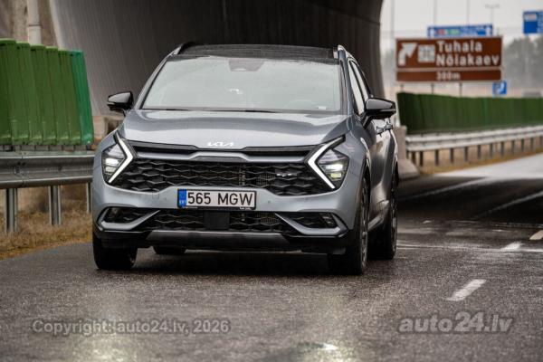 Серый Киа Sportage 2025 в Таллин, объемом двигателя 1.60 л и пробегом 39 тыс. км за 37499 €, фото 2 на AUTOMOTO.COM.LV