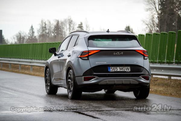 Серый Киа Sportage 2025 в Таллин, объемом двигателя 1.60 л и пробегом 39 тыс. км за 37499 €, фото 3 на AUTOMOTO.COM.LV