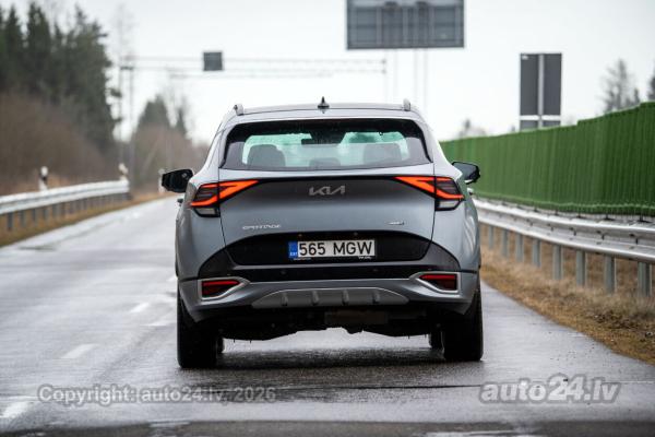Серый Киа Sportage 2025 в Таллин, объемом двигателя 1.60 л и пробегом 39 тыс. км за 37499 €, фото 4 на AUTOMOTO.COM.LV
