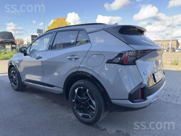 Серый Киа Sportage 2025 в Елгава, объемом двигателя 1.60 л и пробегом 1 тыс. км за 33900 €, фото 3 на AUTOMOTO.COM.LV