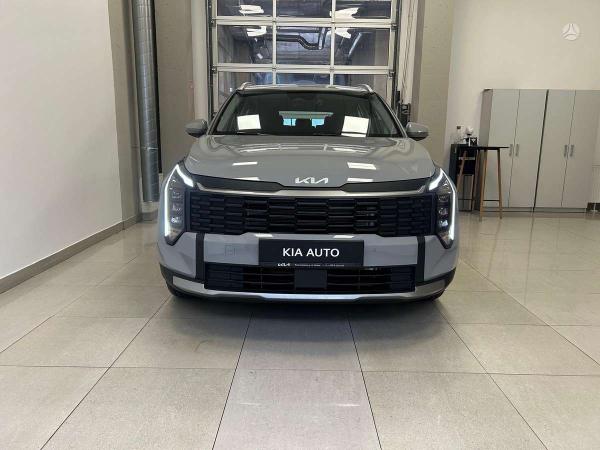Kia Sportage 2025 Viļņa vietnē Pelēks Kia Sportage 2025 Viļņa, ar dzinēja tilpumu 1.60 L un nobraukumu 20 tūkst. km par 29190 €, foto 4 vietnē AUTOMOTO.COM.LV