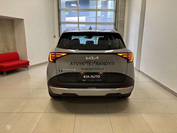 Kia Sportage 2025 Viļņa vietnē Pelēks Kia Sportage 2025 Viļņa, ar dzinēja tilpumu 1.60 L un nobraukumu 20 tūkst. km par 29190 €, foto 5 vietnē AUTOMOTO.COM.LV