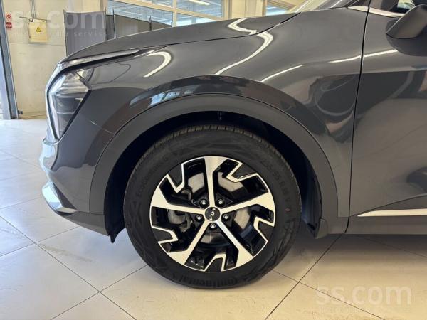 Kia Sportage 2025 Rīga vietnē Pelēks Kia Sportage 2025 Rīga, ar dzinēja tilpumu 1.60 L un nobraukumu 27 tūkst. km par 28900 €, foto 6 vietnē AUTOMOTO.COM.LV