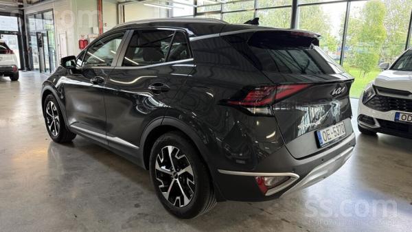 Киа Sportage 2025 в Рига на AUTOMOTO.COM.LV Серый Киа Sportage 2025 в Рига, объемом двигателя 1.60 л и пробегом 31 тыс. км за 28900 €, фото 4 на AUTOMOTO.COM.LV
