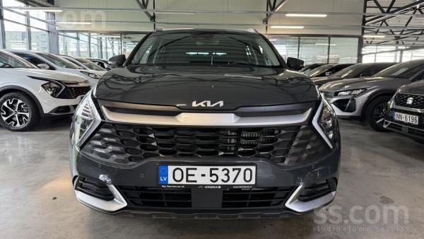 Киа Sportage 2025 в Рига на AUTOMOTO.COM.LV Серый Киа Sportage 2025 в Рига, объемом двигателя 1.60 л и пробегом 31 тыс. км за 28900 €, фото 9 на AUTOMOTO.COM.LV