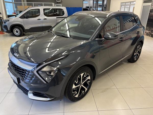 Киа Sportage 2025 в Рига на AUTOMOTO.COM.LV Серый Киа Sportage 2025 в Рига, объемом двигателя 1.60 л и пробегом 27 тыс. км за 28900 €, фото 3 на AUTOMOTO.COM.LV