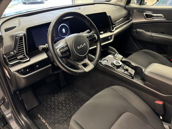 Киа Sportage 2025 в Рига на AUTOMOTO.COM.LV Серый Киа Sportage 2025 в Рига, объемом двигателя 1.60 л и пробегом 27 тыс. км за 28900 €, фото 10 на AUTOMOTO.COM.LV