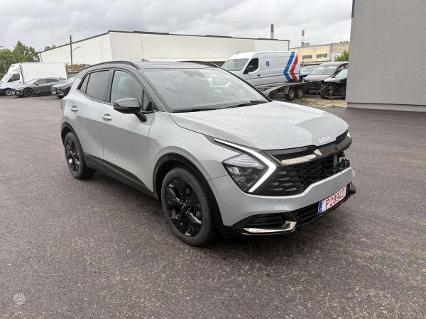 Grey Kia Sportage 2025 in Kaunas, with an engine capacity of 1.60 L and mileage of 21 thousand km for 22200 €, photo 1 on AUTOMOTO.COM.LV