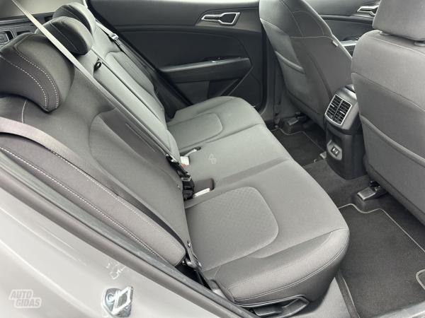 Grey Kia Sportage 2025 in Avizieniai, with an engine capacity of 1.60 L and mileage of 32 thousand km for 26950 €, photo 6 on AUTOMOTO.COM.LV