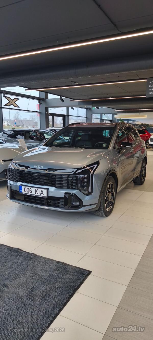 Pelēks Kia Sportage 2026 Tartu, ar dzinēja tilpumu 1.60 L un nobraukumu 5 tūkst. km par 42000 €, foto 1 vietnē AUTOMOTO.COM.LV