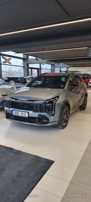Pelēks Kia Sportage 2026 Tartu, ar dzinēja tilpumu 1.60 L un nobraukumu 5 tūkst. km par 42000 €, foto  vietnē AUTOMOTO.COM.LV