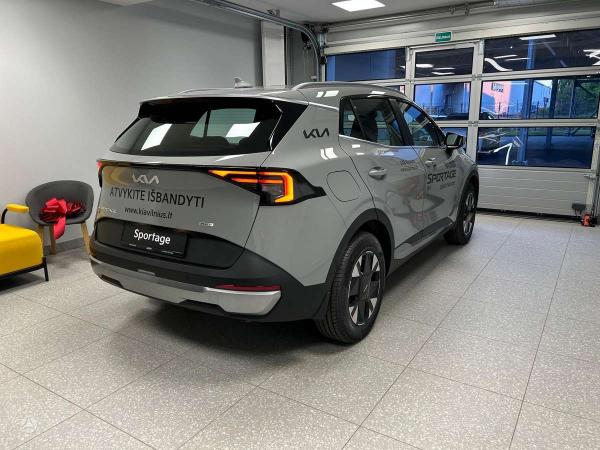 Pelēks Kia Sportage 2026 Viļņa, ar dzinēja tilpumu 1.60 L un nobraukumu 9 tūkst. km par 37990 €, foto 2 vietnē AUTOMOTO.COM.LV