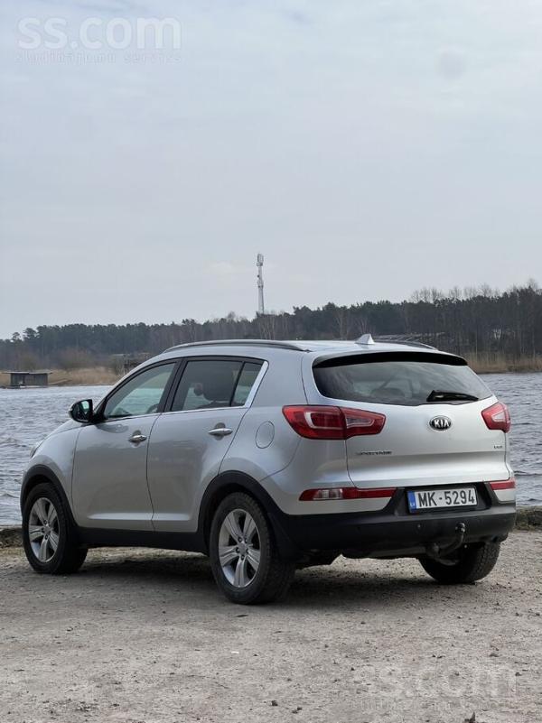 Серый Киа Sportage 2013 в Юрмала, объемом двигателя 1.70 л и пробегом 229 тыс. км за 4900 €, фото 2 на AUTOMOTO.COM.LV
