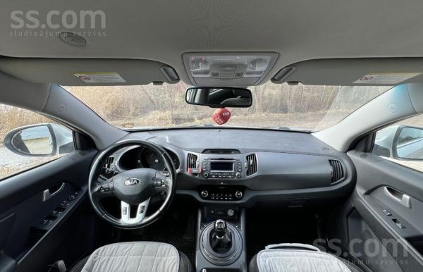 Серый Киа Sportage 2013 в Юрмала, объемом двигателя 1.70 л и пробегом 229 тыс. км за 4900 €, фото 4 на AUTOMOTO.COM.LV