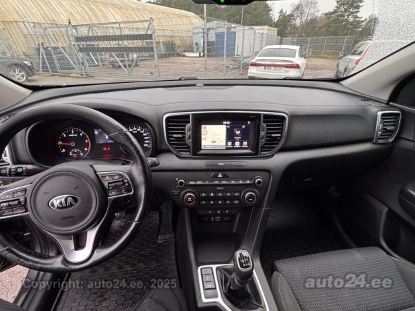 Pelēks Kia Sportage 2017 Tallina, ar dzinēja tilpumu 1.70 L un nobraukumu 254 tūkst. km par 8500 €, foto 11 vietnē AUTOMOTO.COM.LV