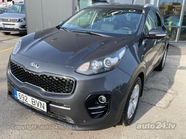 Grey Kia Sportage 2017 in Tartu, with an engine capacity of 1.70 L and mileage of 139 thousand km for 15900 €, photo 1 on AUTOMOTO.COM.LV