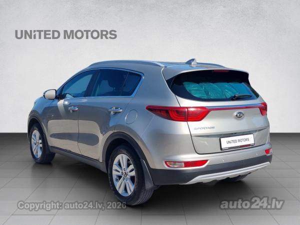 Pelēks Kia Sportage 2017 Jehvi, ar dzinēja tilpumu 1.60 L un nobraukumu 98 tūkst. km par 12900 €, foto 4 vietnē AUTOMOTO.COM.LV