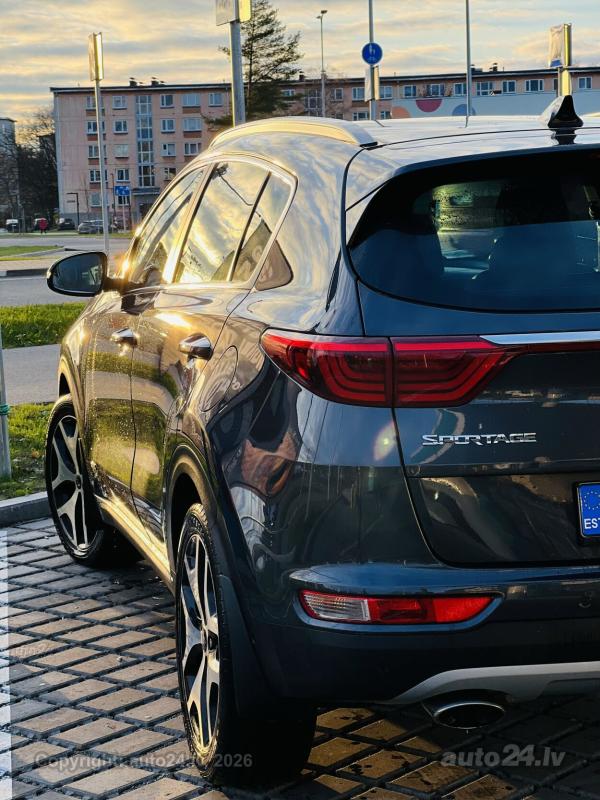Grey Kia Sportage 2018 in Tallinn, with an engine capacity of 1.60 L and mileage of 157 thousand km for 14000 €, photo 10 on AUTOMOTO.COM.LV