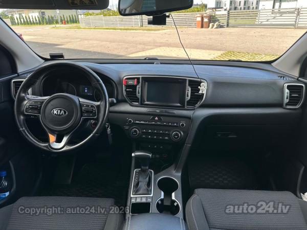 Серый Киа Sportage 2018 в Таллин, объемом двигателя 2.00 л и пробегом 75 тыс. км за 14500 €, фото 4 на AUTOMOTO.COM.LV