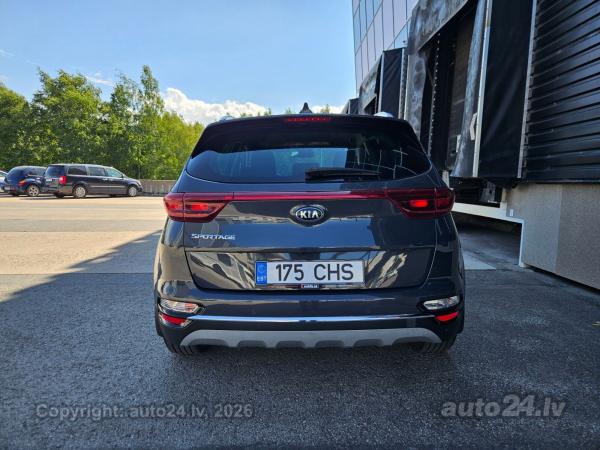 Серый Киа Sportage 2018 в Таллин, объемом двигателя 1.60 л и пробегом 229 тыс. км за 11500 €, фото 4 на AUTOMOTO.COM.LV