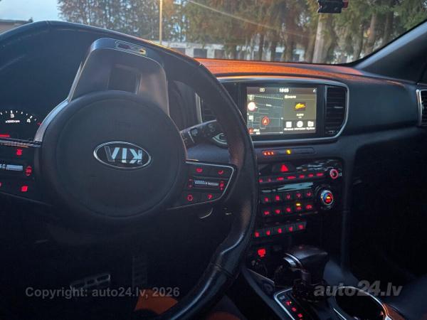 Pelēks Kia Sportage 2019 Tallina, ar dzinēja tilpumu 1.60 L un nobraukumu 100 tūkst. km par 17500 €, foto 3 vietnē AUTOMOTO.COM.LV