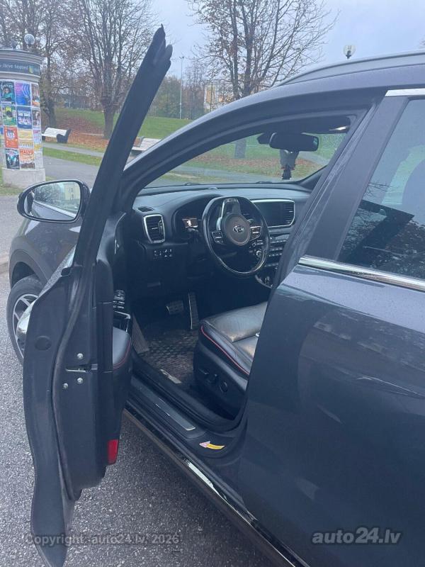Pelēks Kia Sportage 2019 Tallina, ar dzinēja tilpumu 1.60 L un nobraukumu 100 tūkst. km par 17500 €, foto 11 vietnē AUTOMOTO.COM.LV