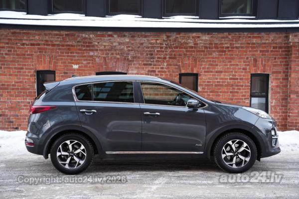 Pelēks Kia Sportage 2019 Tallina, ar dzinēja tilpumu 1.60 L un nobraukumu 78 tūkst. km par 17490 €, foto 2 vietnē AUTOMOTO.COM.LV