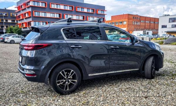 Grey Kia Sportage 2019 in Tallinn, with an engine capacity of 1.60 L and mileage of 108 thousand km for 14900 €, photo 4 on AUTOMOTO.COM.LV