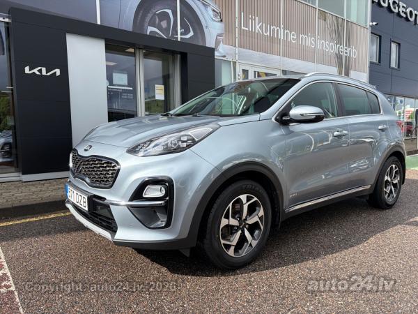 Grey Kia Sportage 2019 in Tallinn, with an engine capacity of 1.60 L and mileage of 132 thousand km for 15900 €, photo 1 on AUTOMOTO.COM.LV