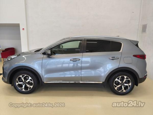 Grey Kia Sportage 2019 in Rakvere, with an engine capacity of 1.60 L and mileage of 106 thousand km for 14990 €, photo 4 on AUTOMOTO.COM.LV