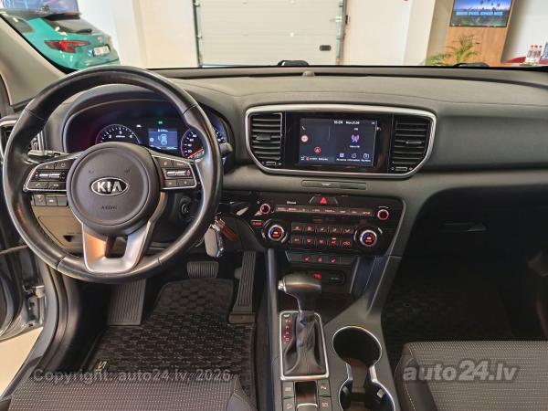 Grey Kia Sportage 2019 in Rakvere, with an engine capacity of 1.60 L and mileage of 106 thousand km for 14990 €, photo 8 on AUTOMOTO.COM.LV