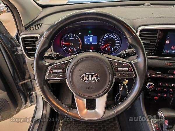 Grey Kia Sportage 2019 in Rakvere, with an engine capacity of 1.60 L and mileage of 106 thousand km for 14990 €, photo 9 on AUTOMOTO.COM.LV