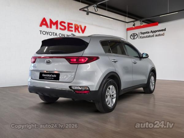 Kia Sportage 2019 in Tallinn on AUTOMOTO.COM.LV Grey Kia Sportage 2019 in Tallinn, with an engine capacity of 1.60 L and mileage of 95 thousand km for 12990 €, photo 3 on AUTOMOTO.COM.LV
