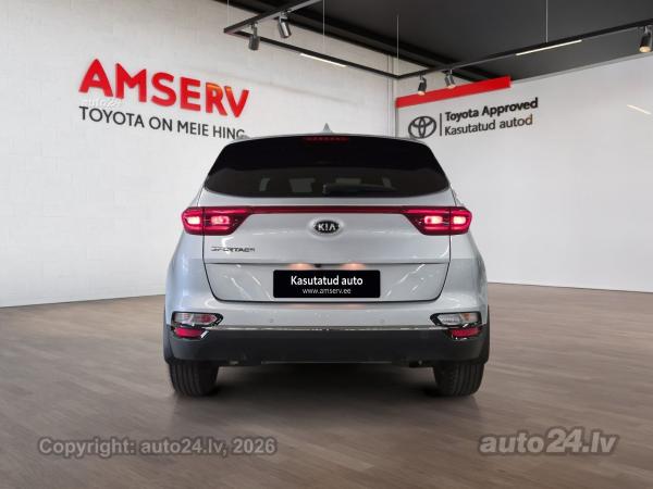 Kia Sportage 2019 in Tallinn on AUTOMOTO.COM.LV Grey Kia Sportage 2019 in Tallinn, with an engine capacity of 1.60 L and mileage of 95 thousand km for 12990 €, photo 5 on AUTOMOTO.COM.LV