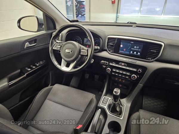 Pelēks Kia Sportage 2020 Pērnava, ar dzinēja tilpumu 1.60 L un nobraukumu 169 tūkst. km par 14900 €, foto 5 vietnē AUTOMOTO.COM.LV