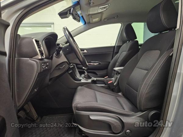 Pelēks Kia Sportage 2020 Pērnava, ar dzinēja tilpumu 1.60 L un nobraukumu 169 tūkst. km par 14900 €, foto 11 vietnē AUTOMOTO.COM.LV