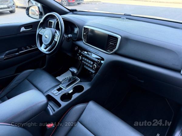 Pelēks Kia Sportage 2020 Tallina, ar dzinēja tilpumu 1.60 L un nobraukumu 85 tūkst. km par 19900 €, foto 4 vietnē AUTOMOTO.COM.LV