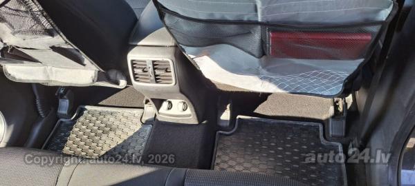 Pelēks Kia Sportage 2021 Tallina, ar dzinēja tilpumu 1.60 L un nobraukumu 93 tūkst. km par 17000 €, foto 11 vietnē AUTOMOTO.COM.LV
