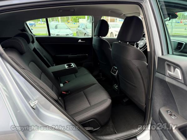 Серый Киа Sportage 2021 в Таллин, объемом двигателя 1.60 л и пробегом 78 тыс. км за 17900 €, фото 5 на AUTOMOTO.COM.LV