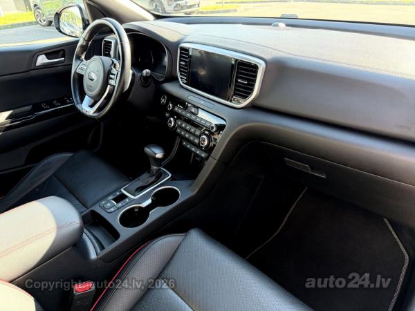 Pelēks Kia Sportage 2021 Tallina, ar dzinēja tilpumu 1.60 L un nobraukumu 75 tūkst. km par 19900 €, foto 4 vietnē AUTOMOTO.COM.LV