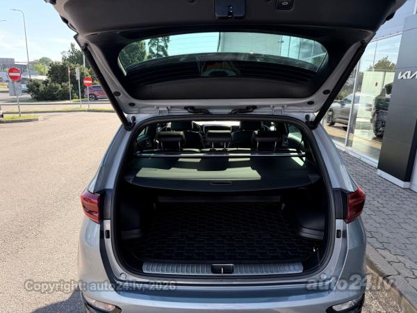 Pelēks Kia Sportage 2021 Tallina, ar dzinēja tilpumu 1.60 L un nobraukumu 75 tūkst. km par 19900 €, foto 6 vietnē AUTOMOTO.COM.LV