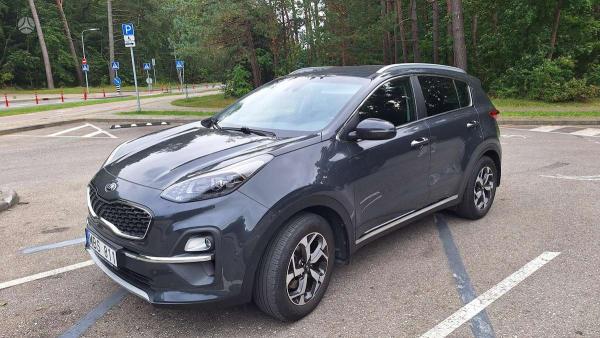 Серый Киа Sportage 2021 в Клайпеда, объемом двигателя 1.59 л и пробегом 67 тыс. км за 18700 €, фото 1 на AUTOMOTO.COM.LV
