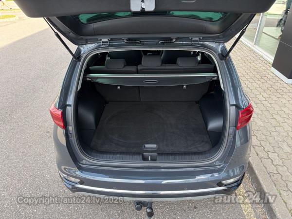 Pelēks Kia Sportage 2022 Tallina, ar dzinēja tilpumu 1.60 L un nobraukumu 133 tūkst. km par 16900 €, foto 6 vietnē AUTOMOTO.COM.LV