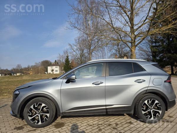 Pelēks Kia Sportage 2023 Ogre, ar dzinēja tilpumu 1.60 L un nobraukumu 74 tūkst. km par 25000 €, foto 2 vietnē AUTOMOTO.COM.LV