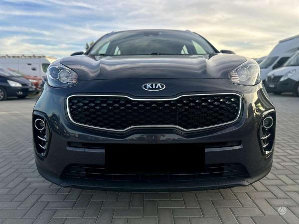 Серый Киа Sportage 2018 в Таураге, объемом двигателя 1.70 л и пробегом 185 тыс. км за 11400 €, фото 3 на AUTOMOTO.COM.LV