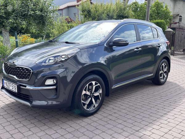 Grey Kia Sportage 2022 in Gargzdai, with an engine capacity of 1.60 L and mileage of 143 thousand km for 15499 €, photo 9 on AUTOMOTO.COM.LV